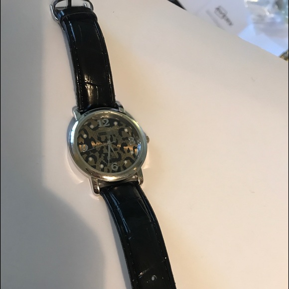 Vintage Ensemble | Jewelry | Vintage Ensemble Leopard Face Watch | Poshmark